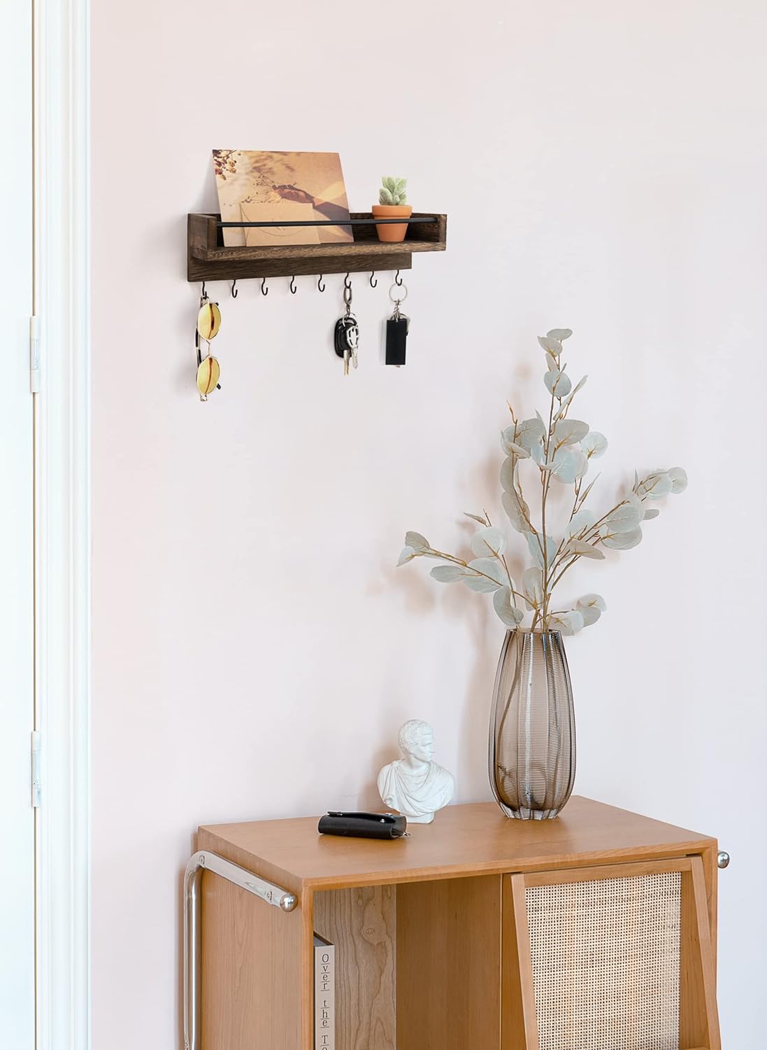19 Entryway Key Holder Ideas to Keep Your Home Organized - Addicted To ...