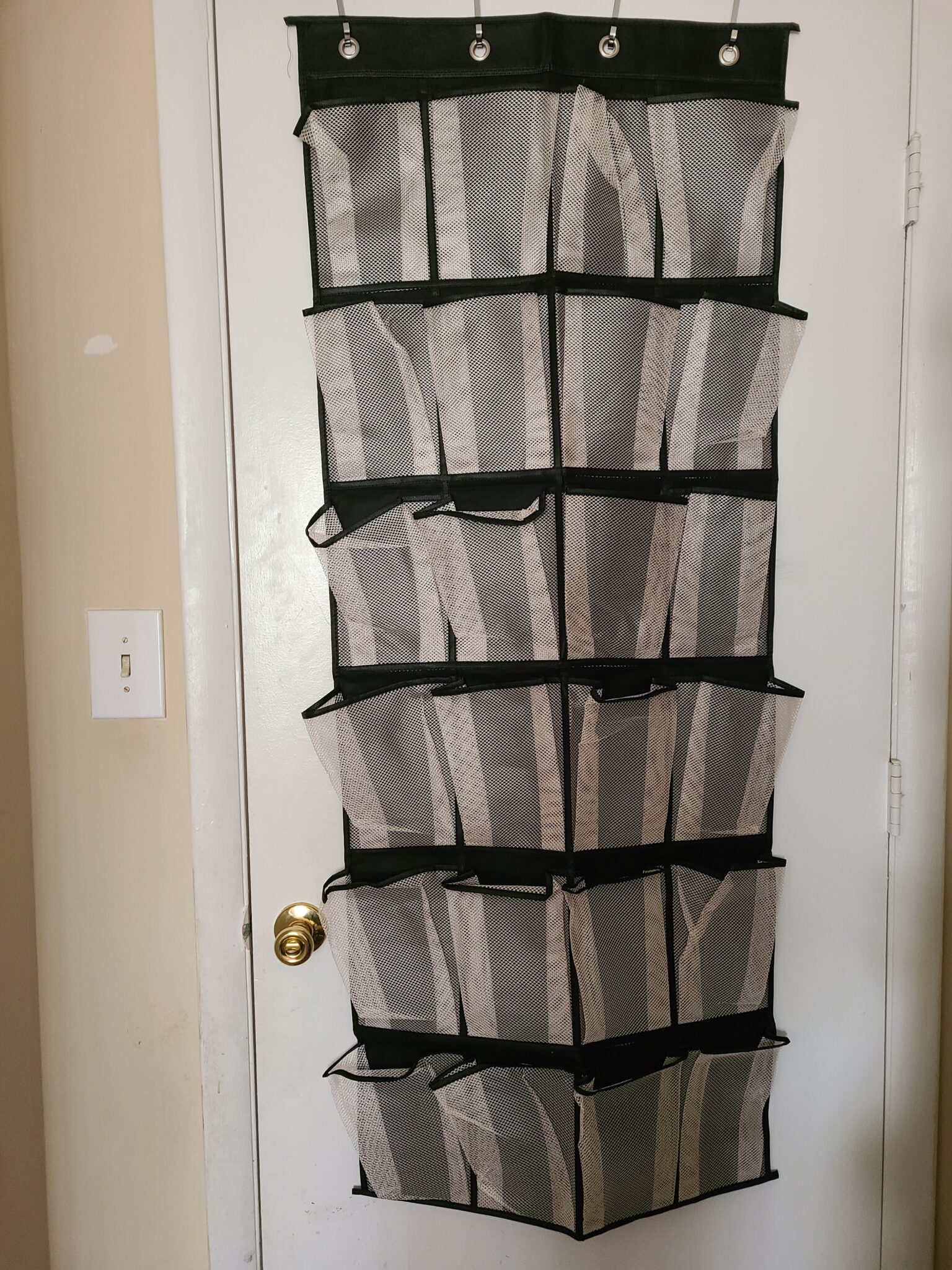 18 Simple Reusable Bag Storage Ideas for Quick Access - Addicted To ...