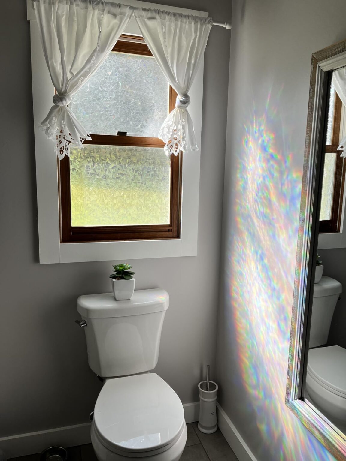 21 Gorgeous Bathroom Window Privacy Ideas - Addicted To Organization