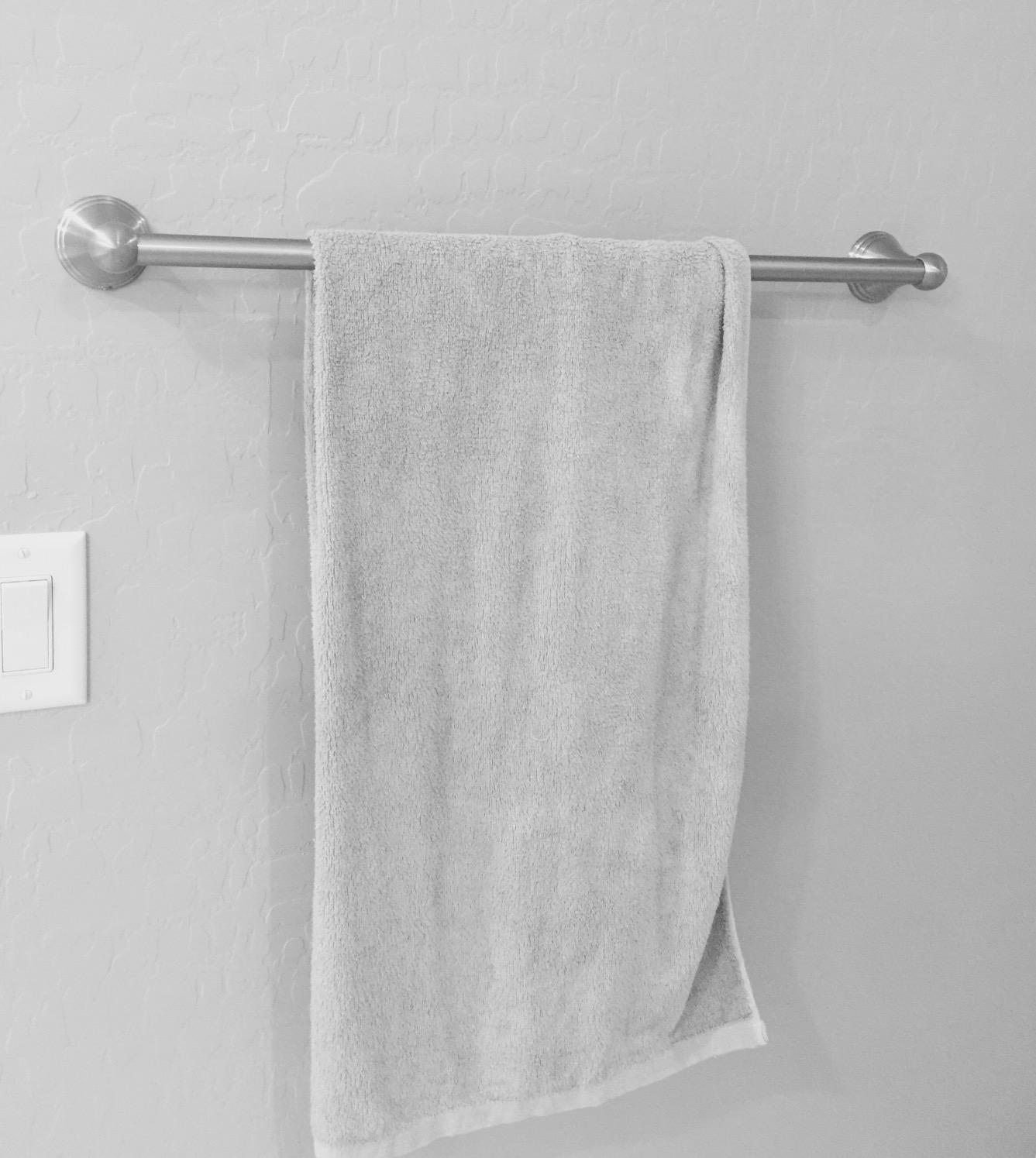 25 Stylish Bathroom Towel Rack Ideas to Enhance Your Space - Addicted ...