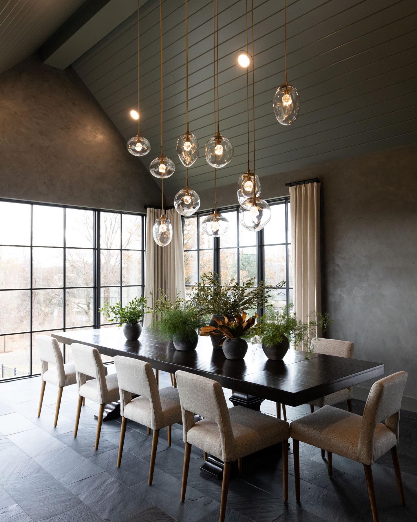 30 Gorgeous Dining Room Lighting Over Table Ideas - Addicted To ...