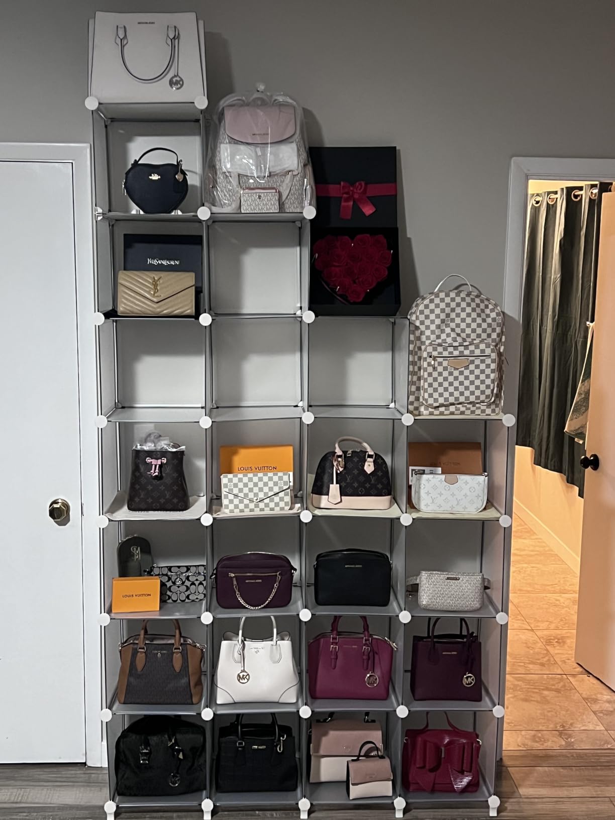 21 Clever Purse Storage Ideas for Small Spaces - Addicted To Organization