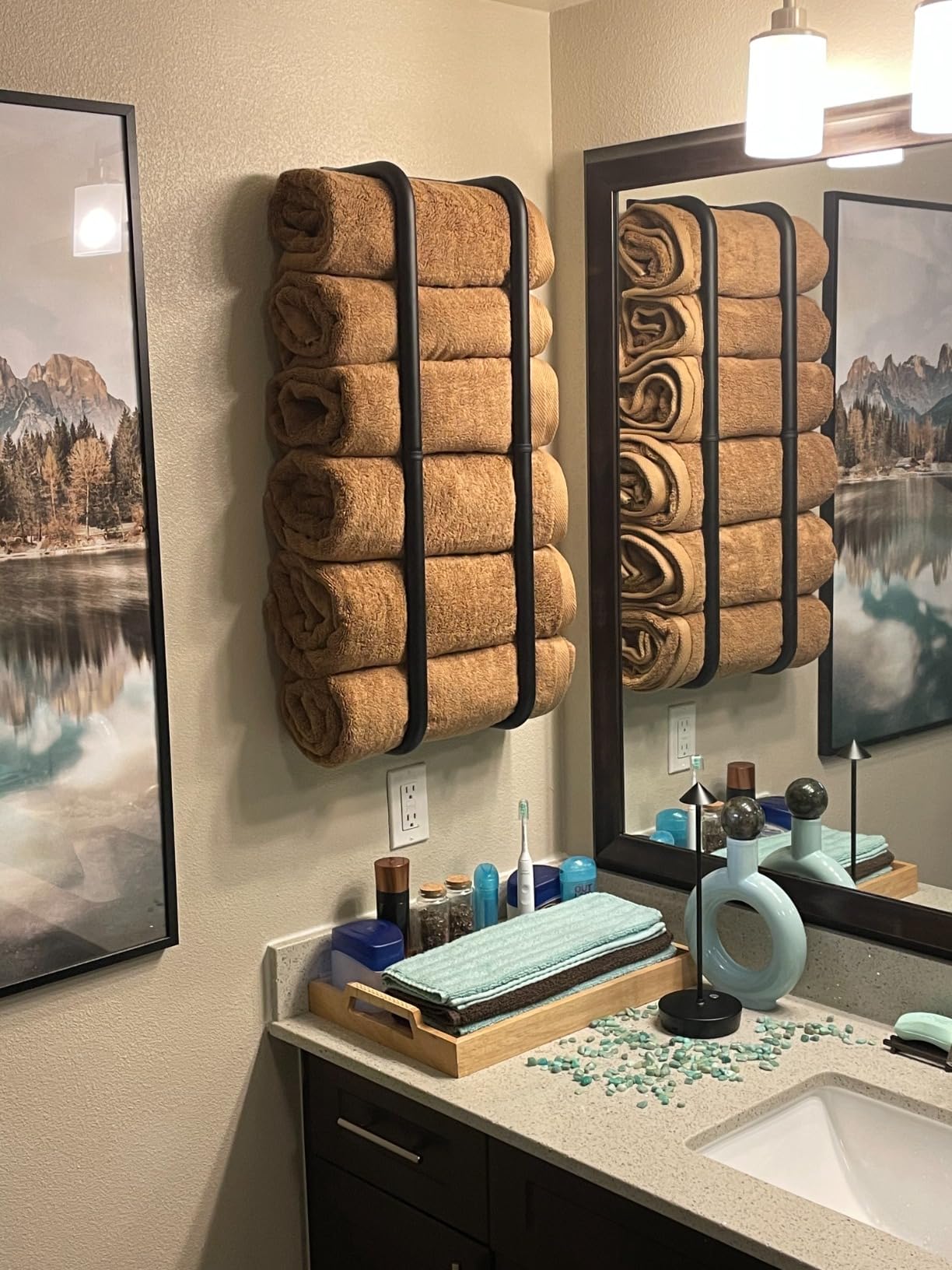 25 Stylish Bathroom Towel Rack Ideas to Enhance Your Space - Addicted ...