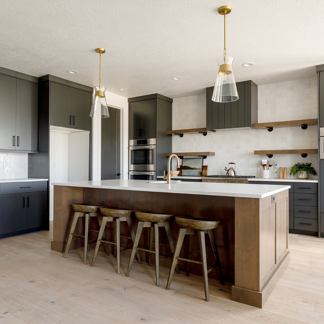 20 Stunning Kitchen Cabinet Color Ideas to Try This Year - Addicted To ...