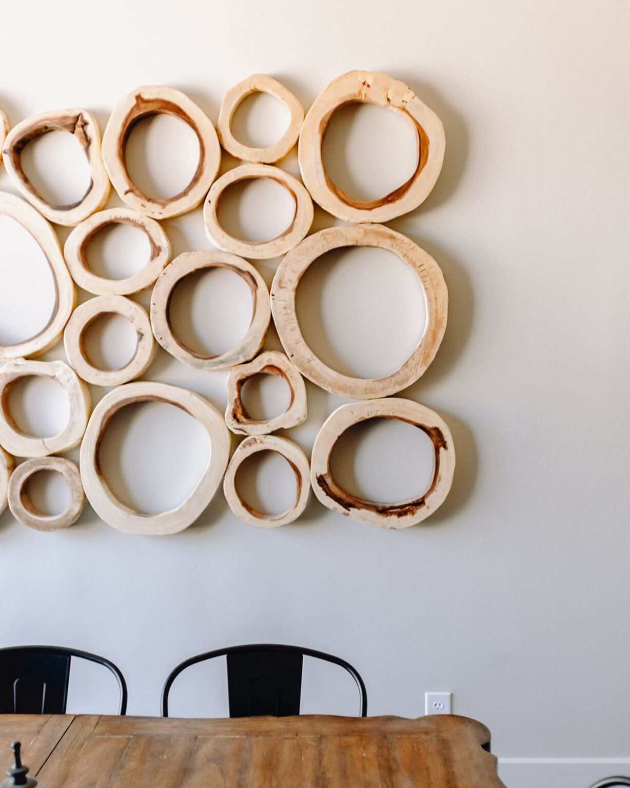 36 Creative Dining Room Wall Decor Ideas for Every Style - Addicted To Organization
