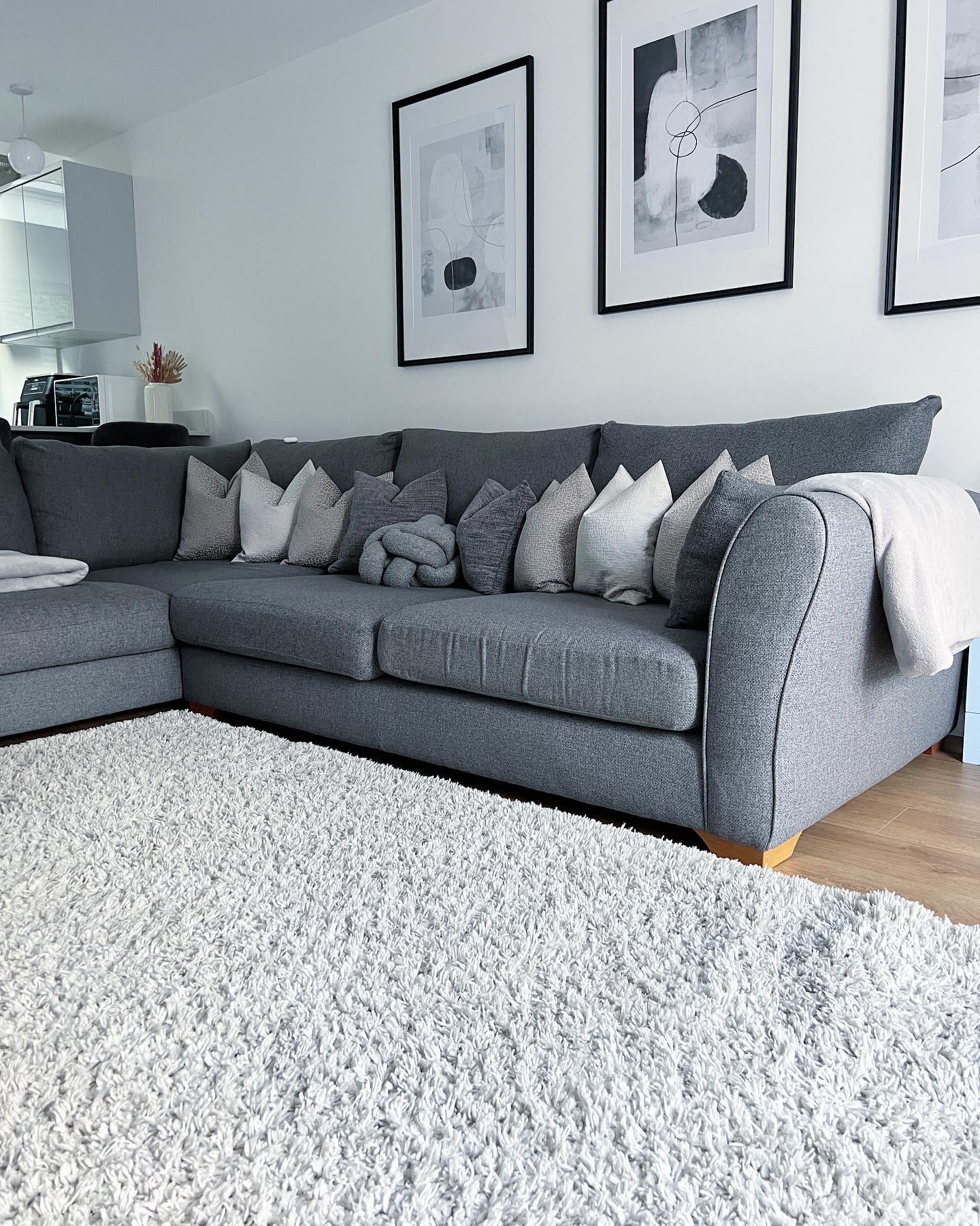 34 Trendy Grey Living Room Decor Ideas to Try Now - Addicted To ...