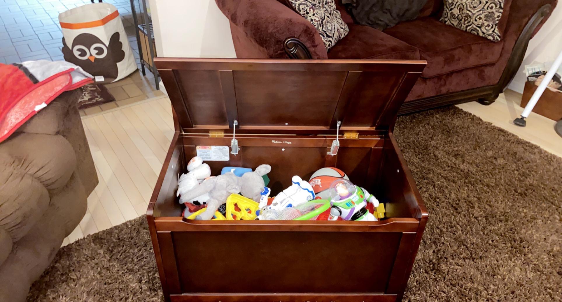 23 Genius Stuffed Animal Storage Ideas for Small Spaces - Addicted To ...