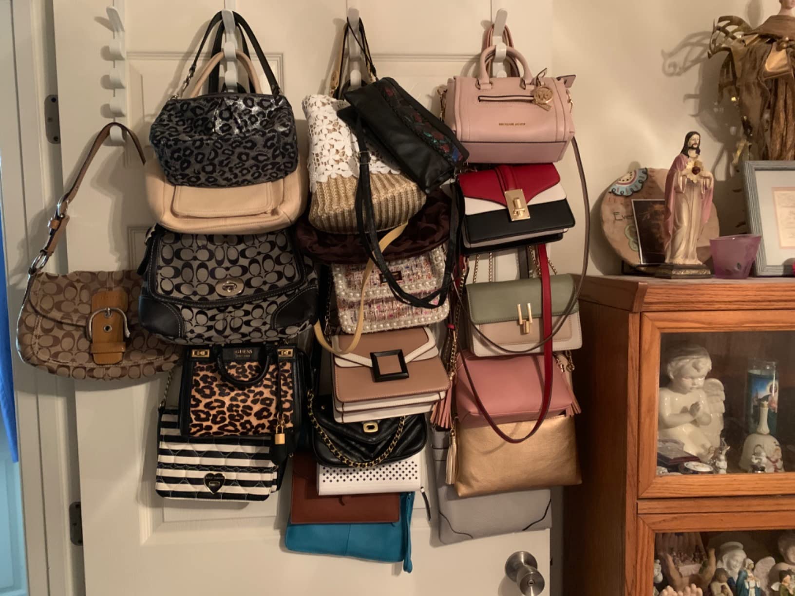 21 Clever Purse Storage Ideas for Small Spaces - Addicted To Organization