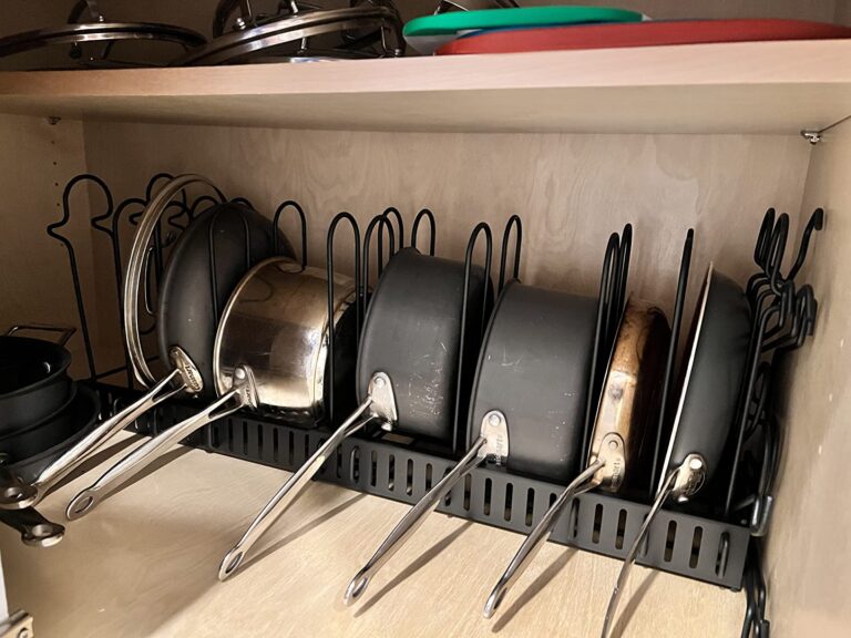 19 Clever Pot and Pan Storage Ideas for an Organized Kitchen - Addicted ...