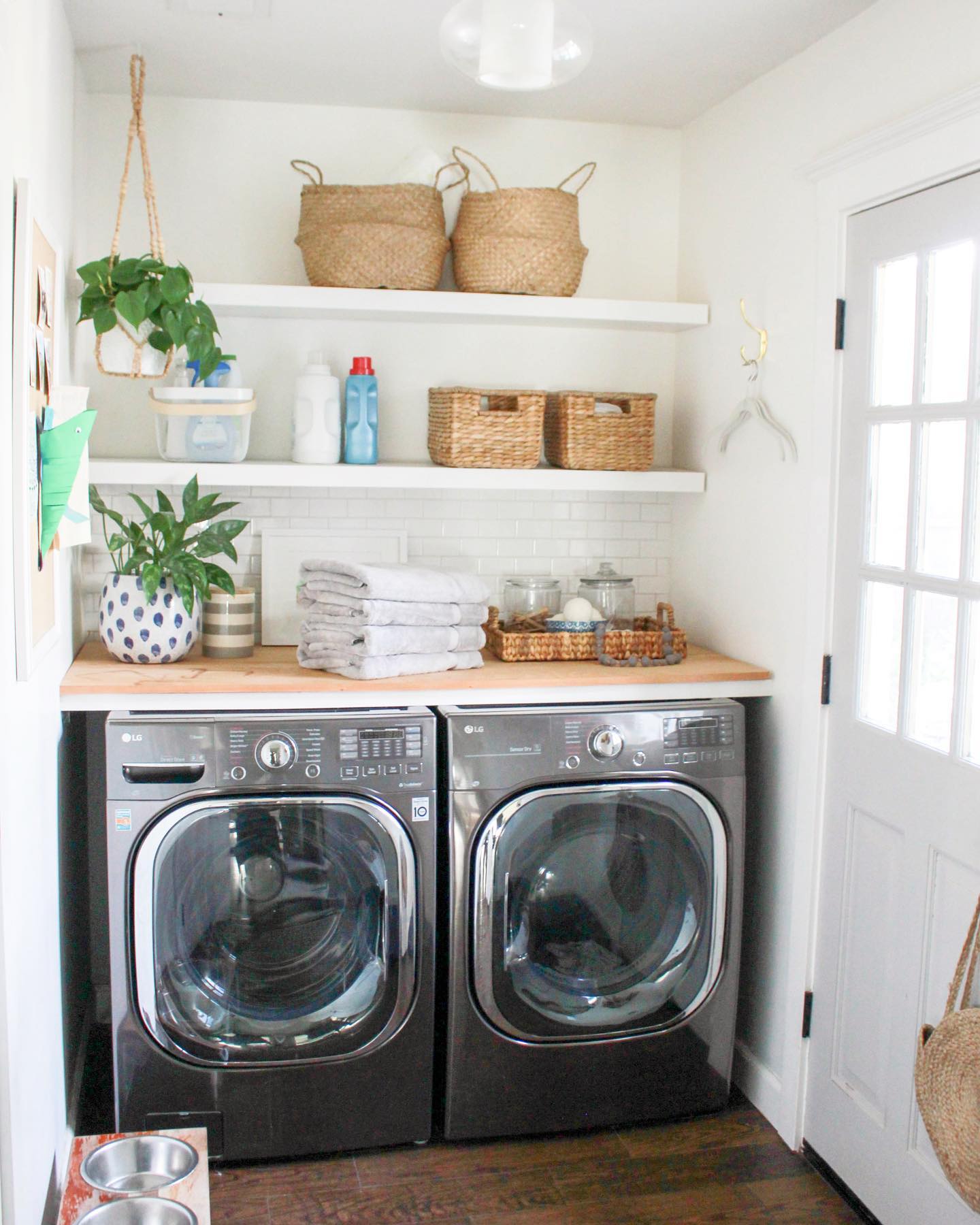 44 Smart Small Laundry Room Ideas to Elevate Your Space - Addicted To ...