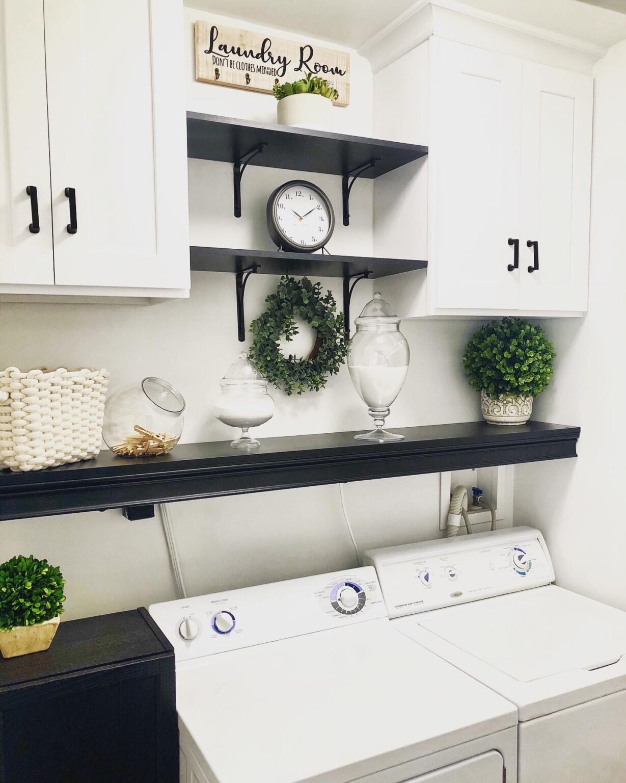 44 Smart Small Laundry Room Ideas to Elevate Your Space - Addicted To ...