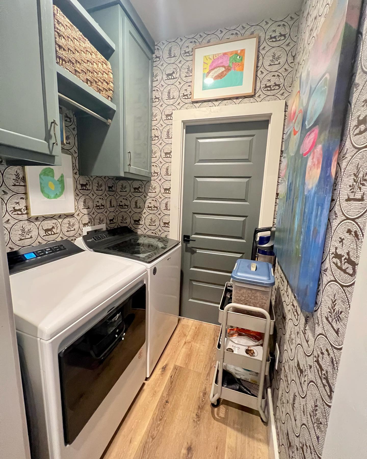 44 Smart Small Laundry Room Ideas to Elevate Your Space - Addicted To ...