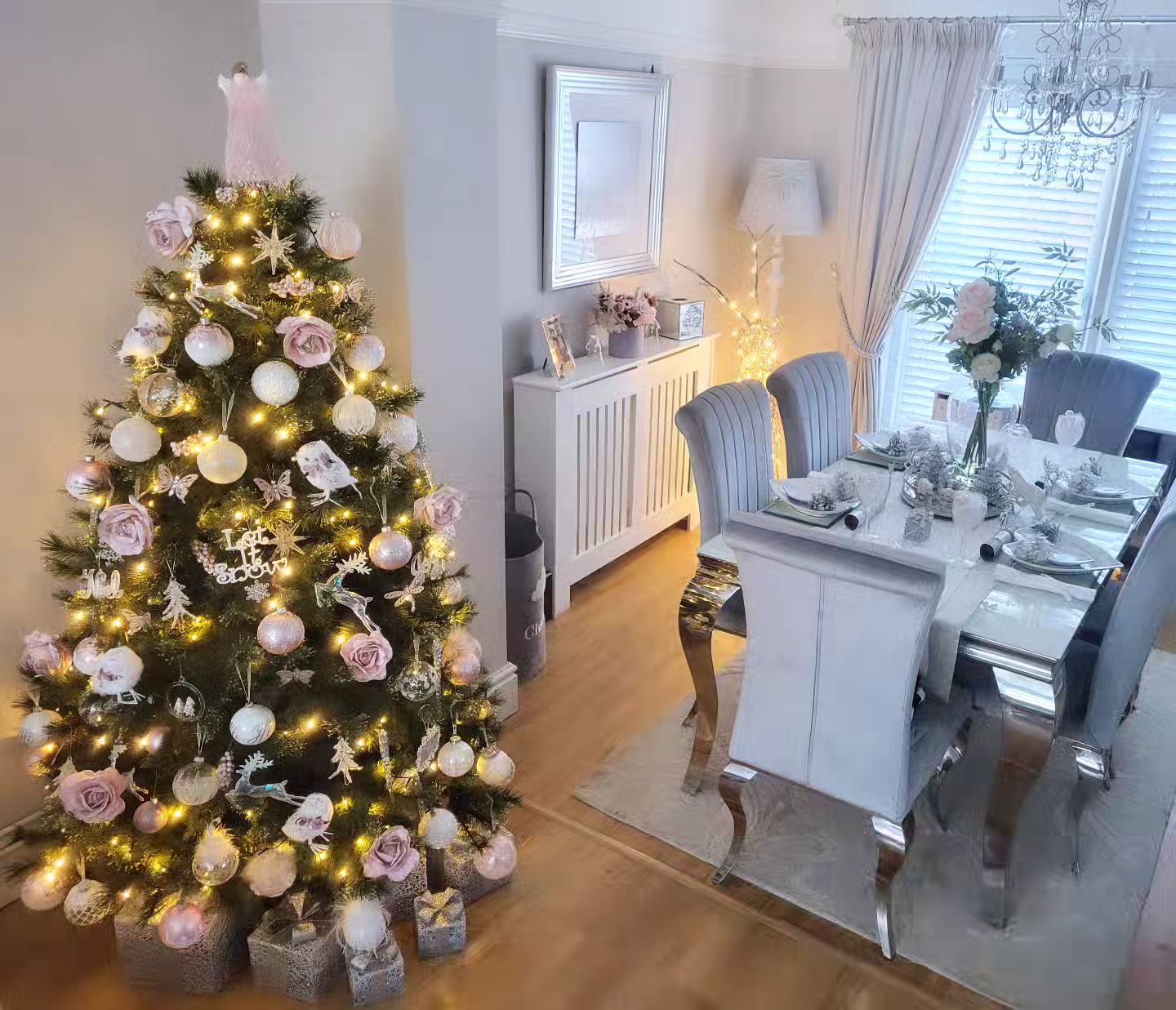 36 Pink Christmas Tree Decorations That Will Wow Guests - Addicted To ...